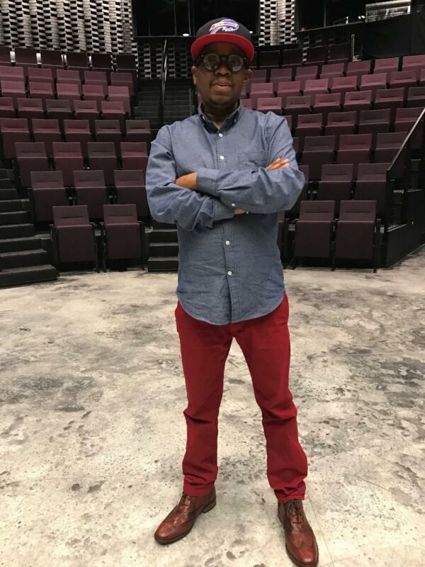 Samuel G. Roberson Jr. Resident Fellowship – League of Chicago Theatres